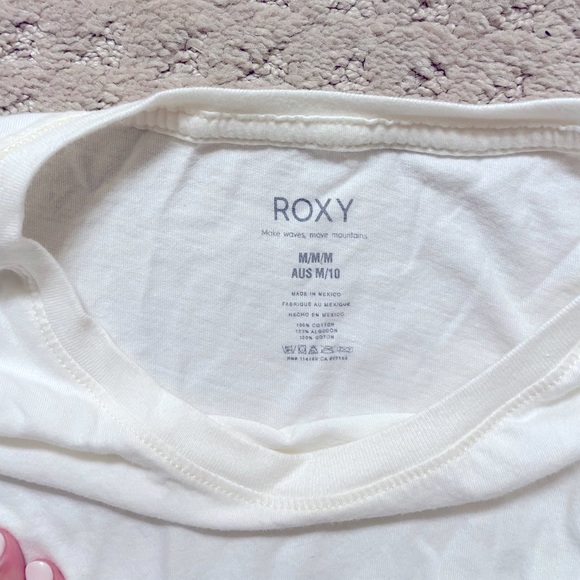 Roxy | Tops | Roxy Tshirt | Poshmark